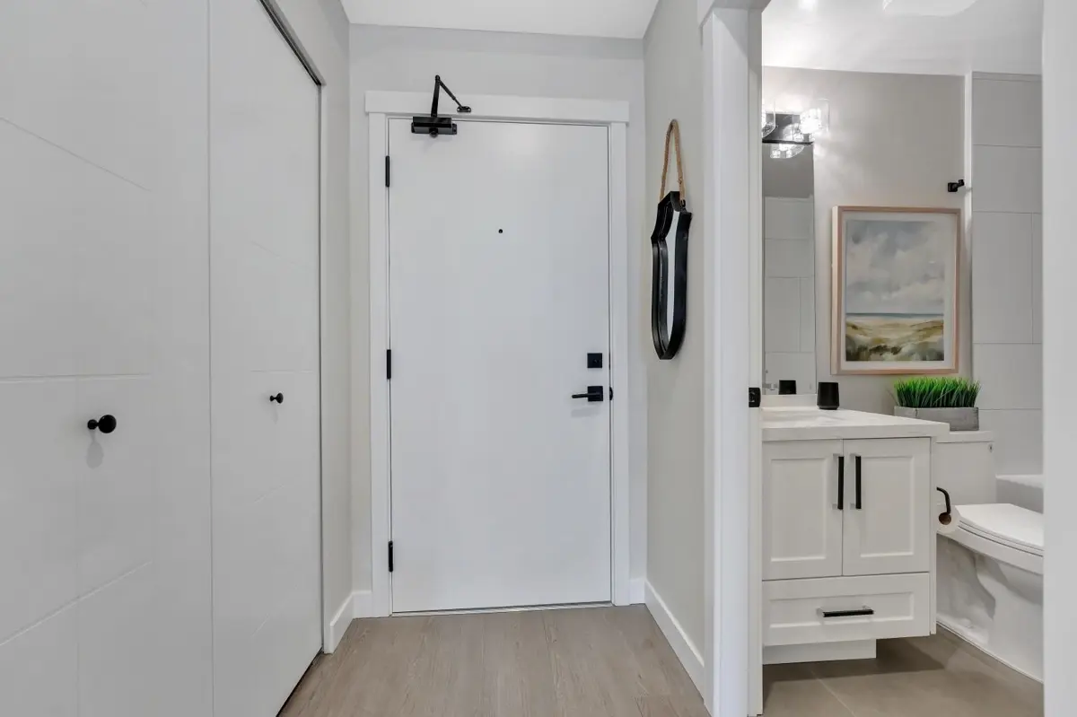 214 - 12143 223 Street, Maple Ridge, British Columbia V2X3J2 For Sale ...