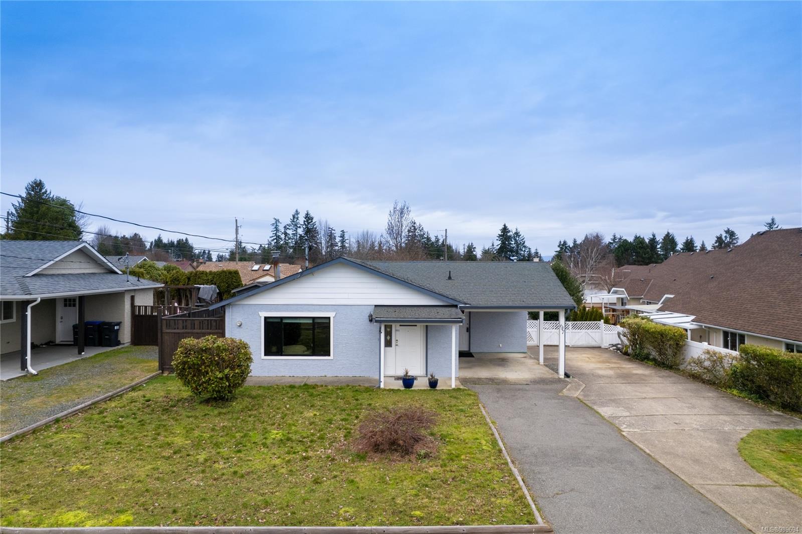 647 Blenkin Ave, Parksville, British Columbia V9P1G7 Sold History ...